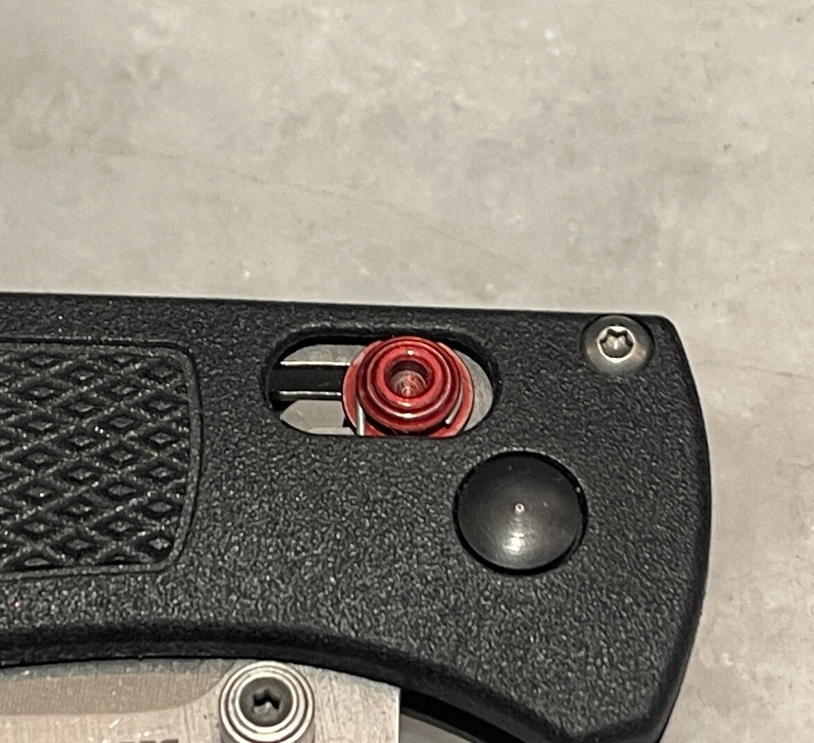 Translucent Red Stainless Steel Axis Lock Bar For Benchmade Bugout 535 ...