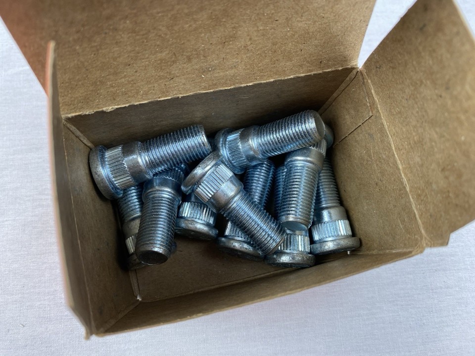 Dorman 610-364 1/2-20 Thread Wheel Studs Set of 10 Brand New For Jeeps ...