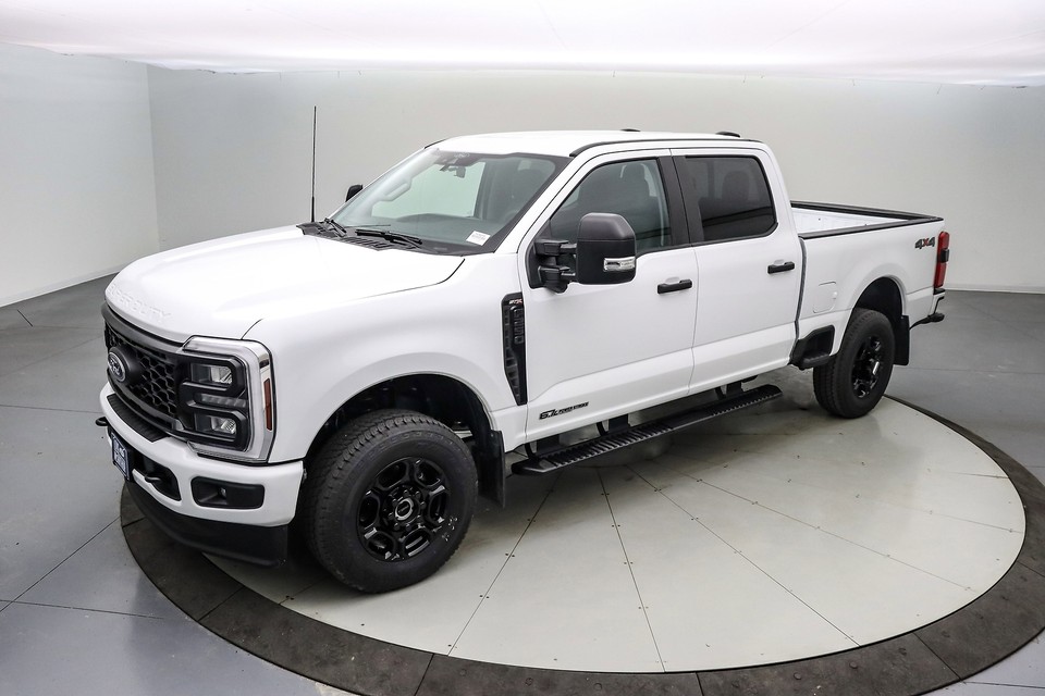 2025 Ford F-250 XL STX Diesel Crew 4x4 Driver Assist MSRP73120 | eBay