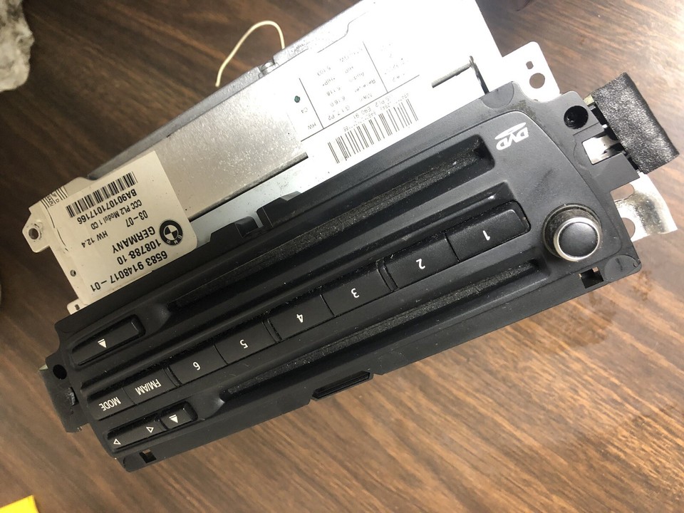 2008 BMW E90 E91 E92 E93 328i 335i M3 NAVIGATION GPS RADIO CD PLAYER ...