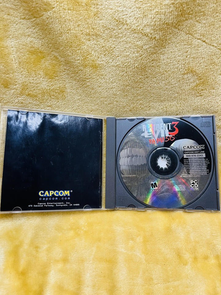 Resident Evil 3: Nemesis (PC CD-ROM Disc, 2000) CIB Complete w/ Manual ...