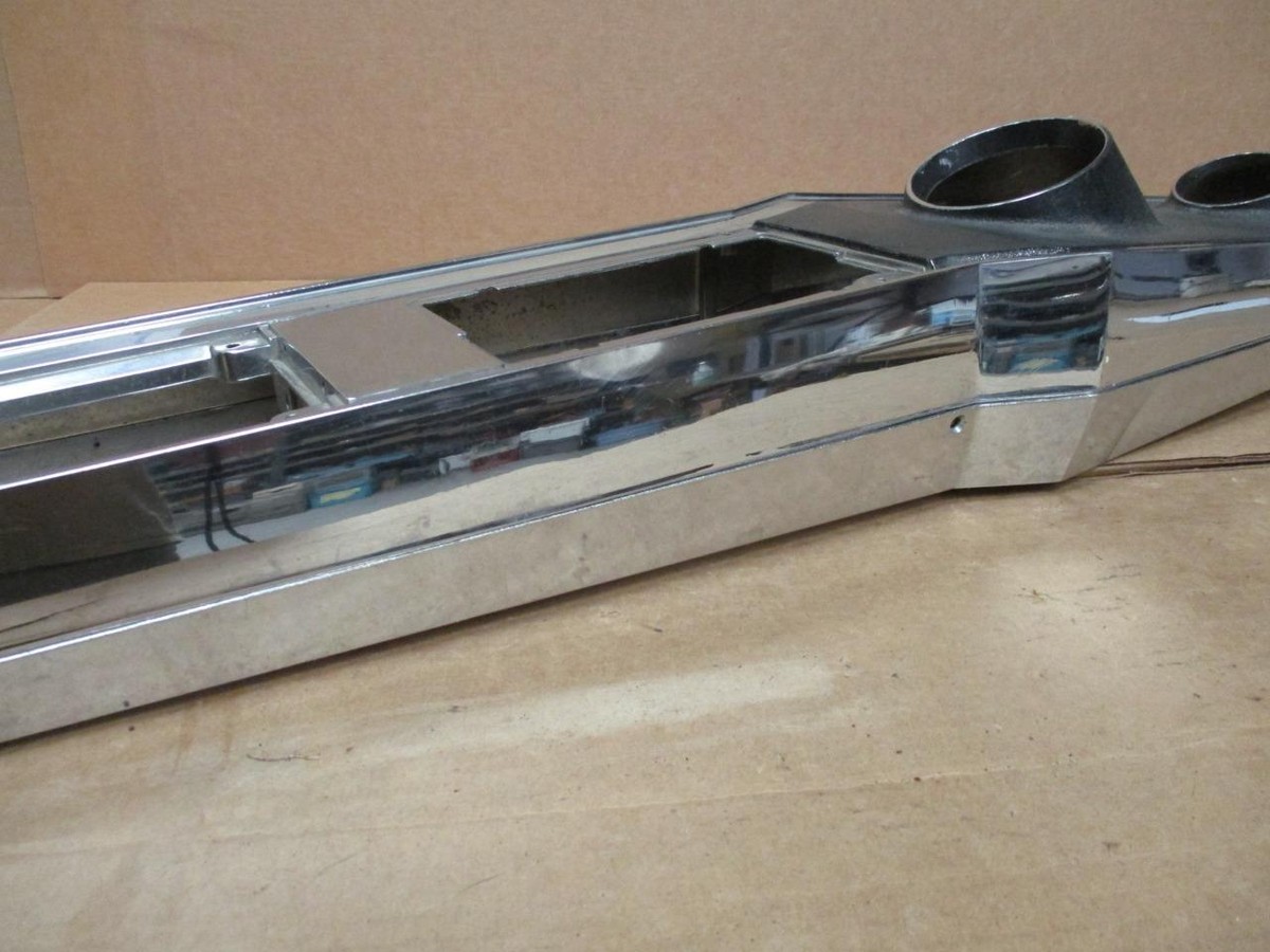 Consola Central Del Impala Ss 1965