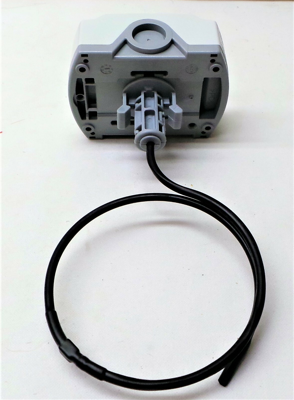 SIEMENS QAM2112.040 - PT1000 Duct Temperature Sensor. | eBay