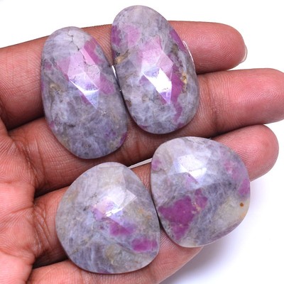 131 Cts Natural Sapphire With Ruby Spots 2 Pairs Untreated Checker Cut ...