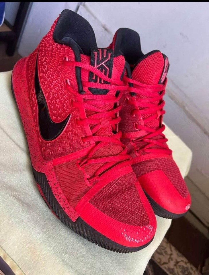 Nike Kyrie 3 Candy Apple Three Point Contest Red Black 852395-600 Size ...