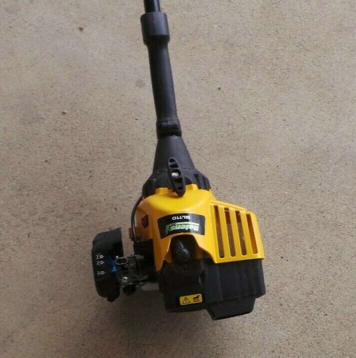 BOLENS WEED WACKER STRING TRIMMER BL110 2-CYCLE GAS WEED WHIP 25CC 16 ...