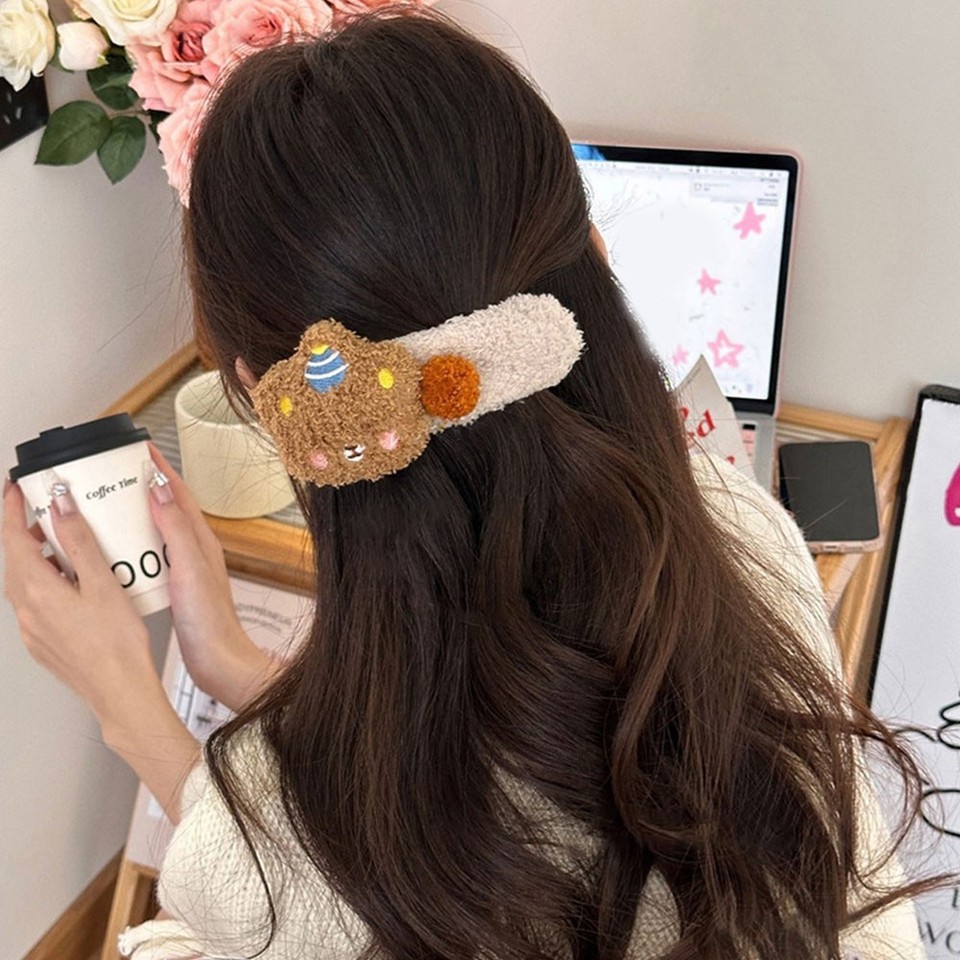 Cute Plush Bear Hair Clip For Women Girls Cartoon Acrylic Hair ...