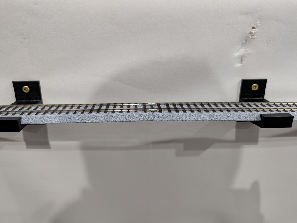 HO Scale Model Train Track Wall Mount Complete Room System | eBay