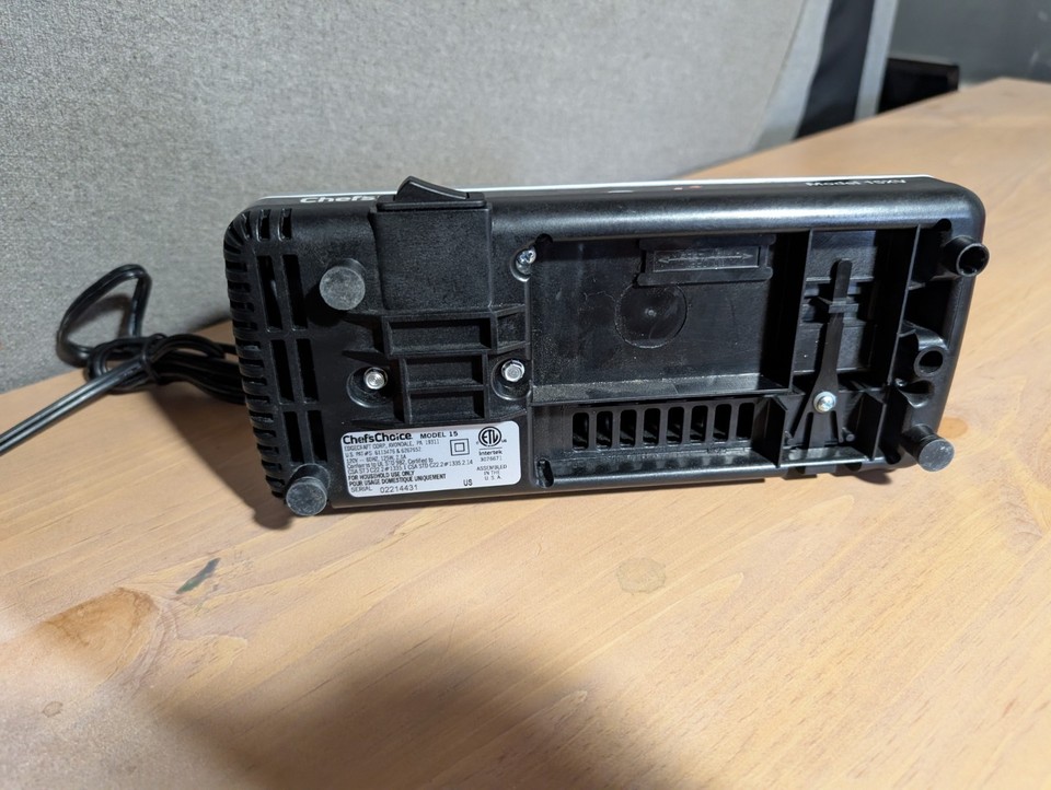 Chef's Choice Model 15 XV Professional Electric Knife Sharpener 3-Stage ...