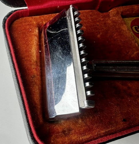 Antique GEM Micromatic Double Edge Blade Vintage W/ Case And Razors | eBay