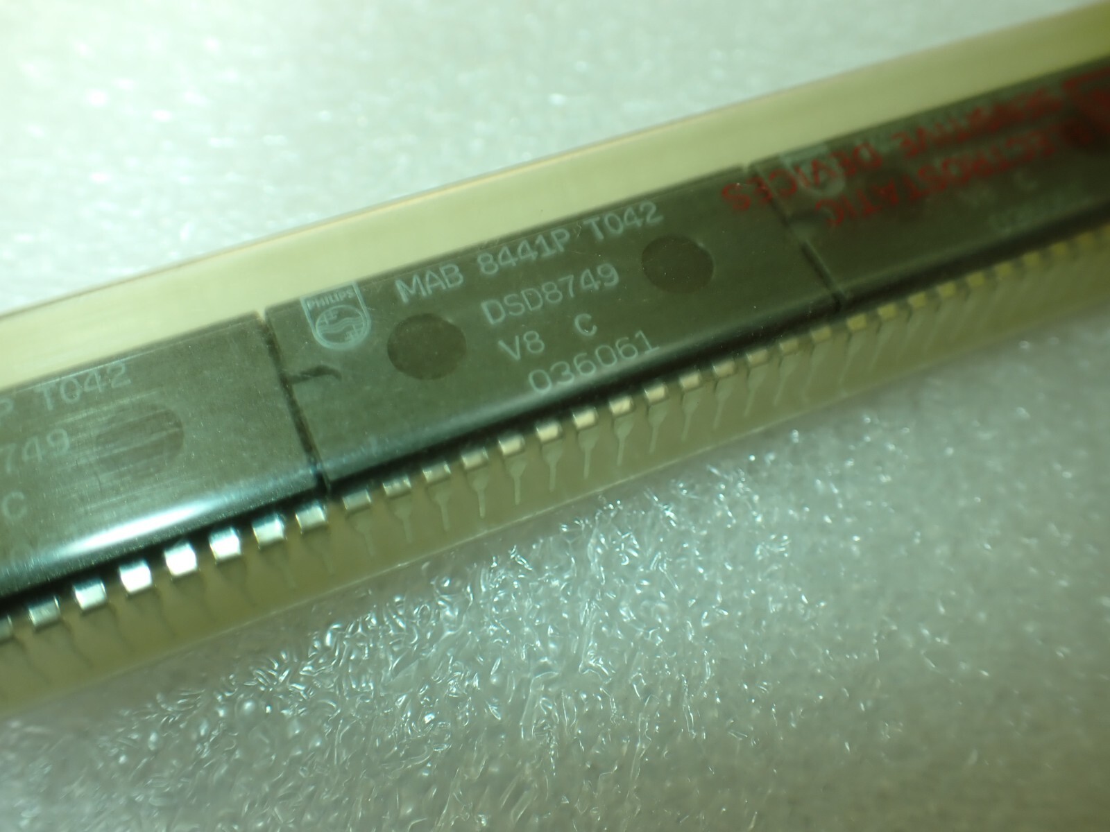 PHILIPS ORIGINAL MAB8441P (X3 CHIPS) 8-BIT MICROCONTROLLER DIP28 ...