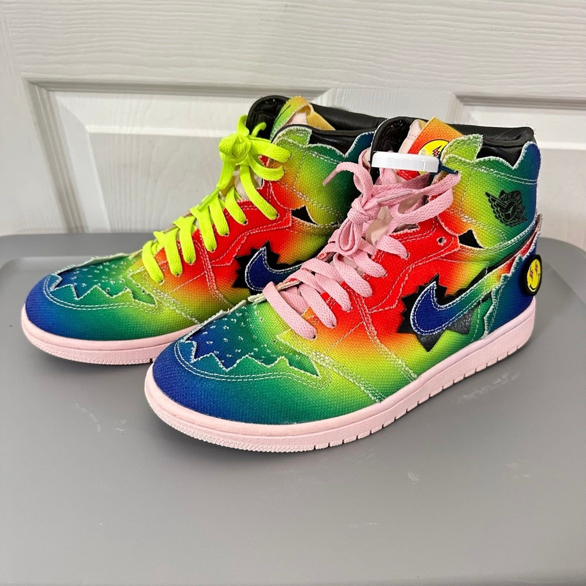Air Jordan 1 Retro OG High x J Balvin Tie Dye Colores Air Jordan 1 Retro OG High x J Balvin Tie Dye Colores