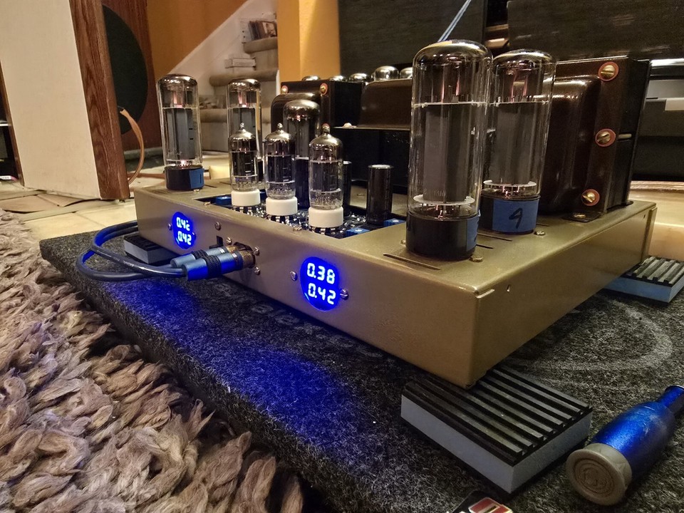 Dynaco ST-70 Tube Amplifier-Mullard Tubes Bias Meters Custom Paint ...
