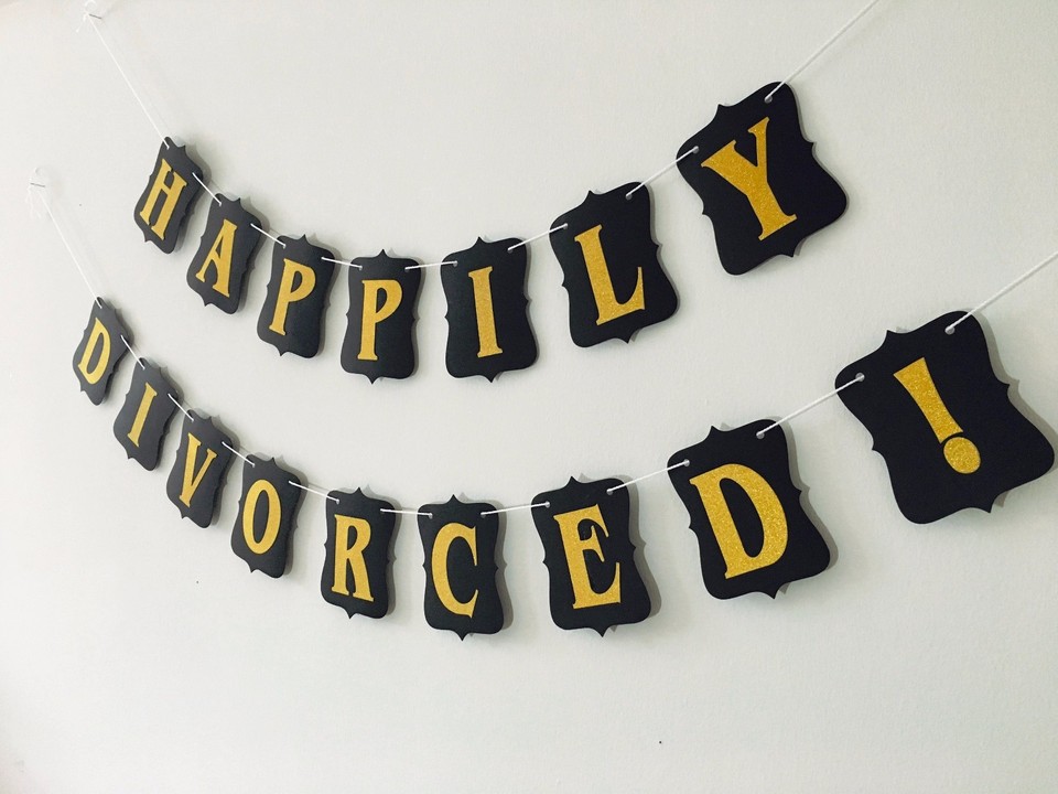 Happily Divorced Banner, Divorce Party Decorations, Favors Supplies ...