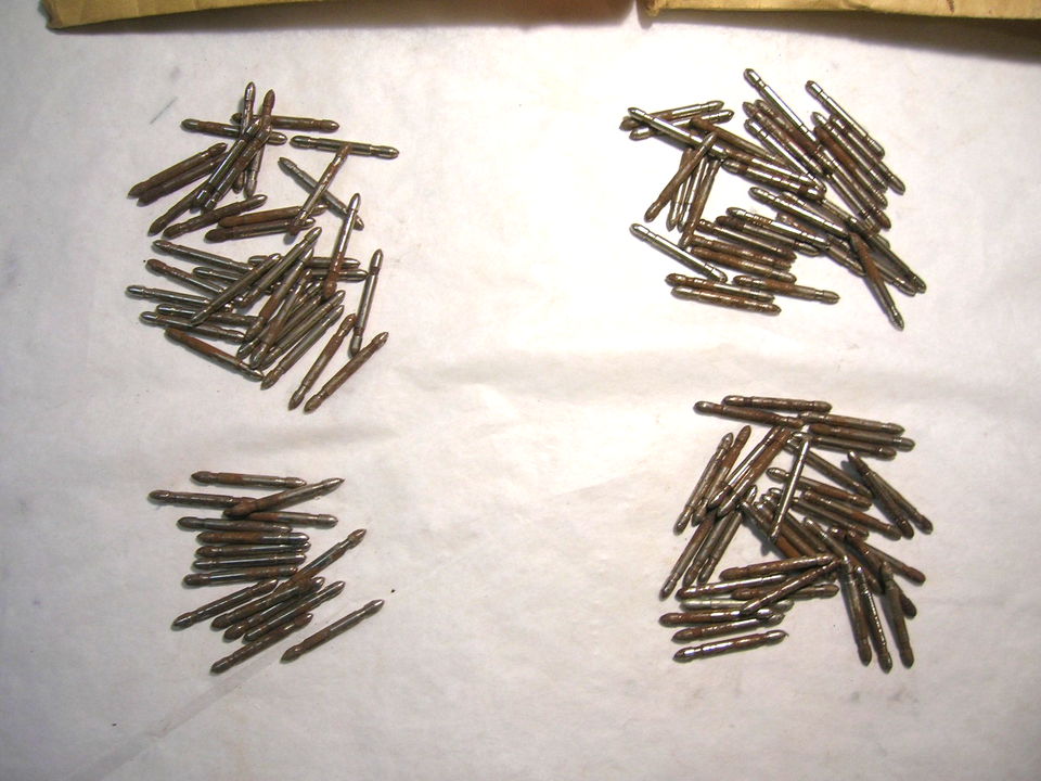 Vintage Lionel OC-18 O Gauge Steel Pins Used 88 Pin Lot As-Is !! | eBay