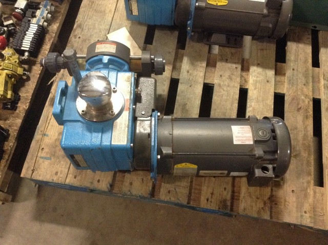 Encore 700 Wallace & Tiernan Ugsi 44 Series Chemical Feed Metering Pump ...