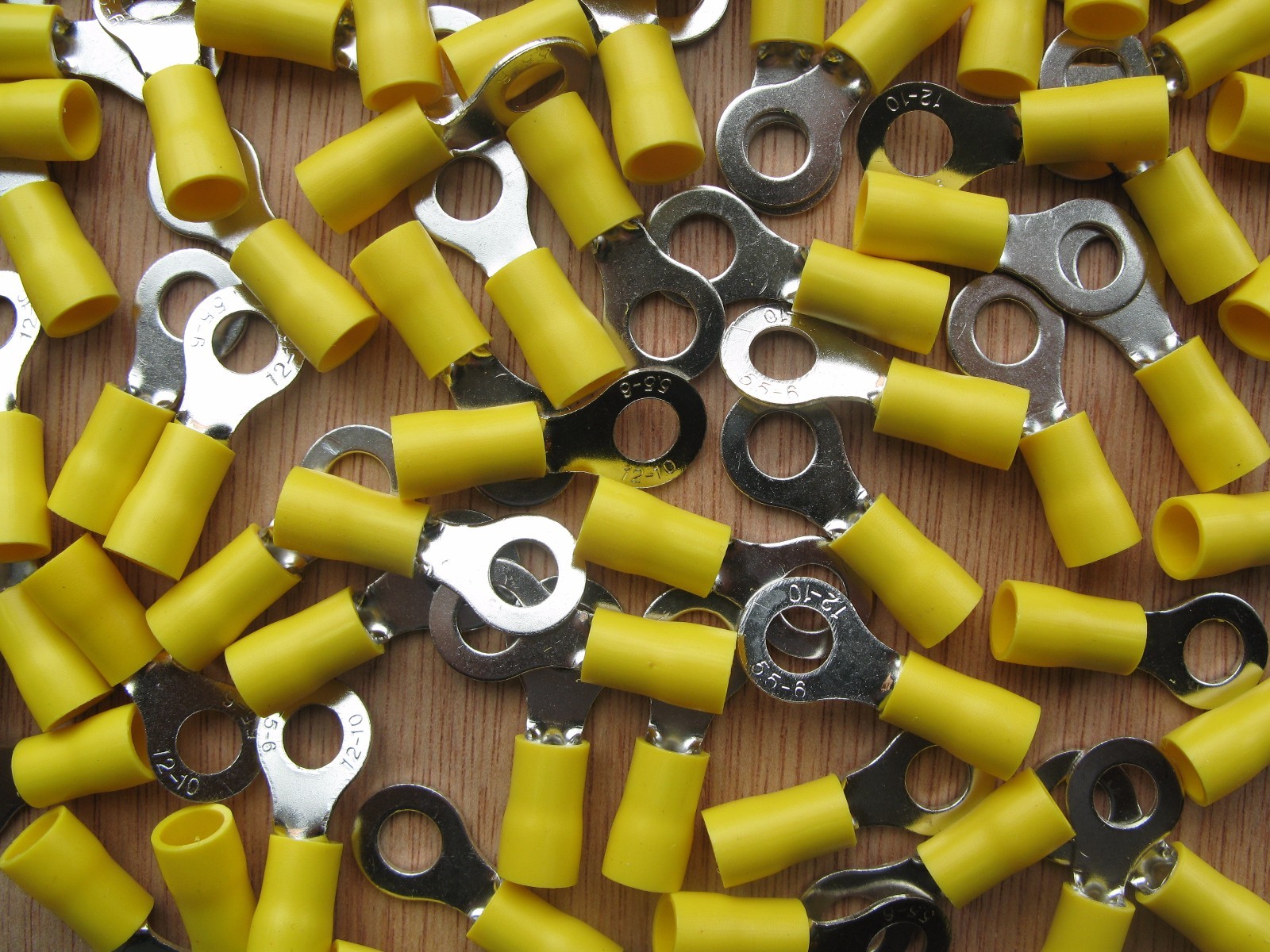 YELLOW Insulated Ring Terminals - 6mm Electrical Splice Crimp Connector ...