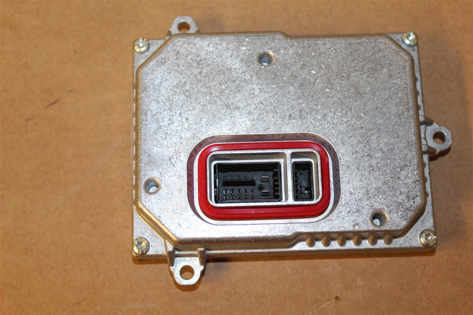 Xenon headlight control unit Audi A3 S3 A4 S4 RS4 8E0907391B New ...