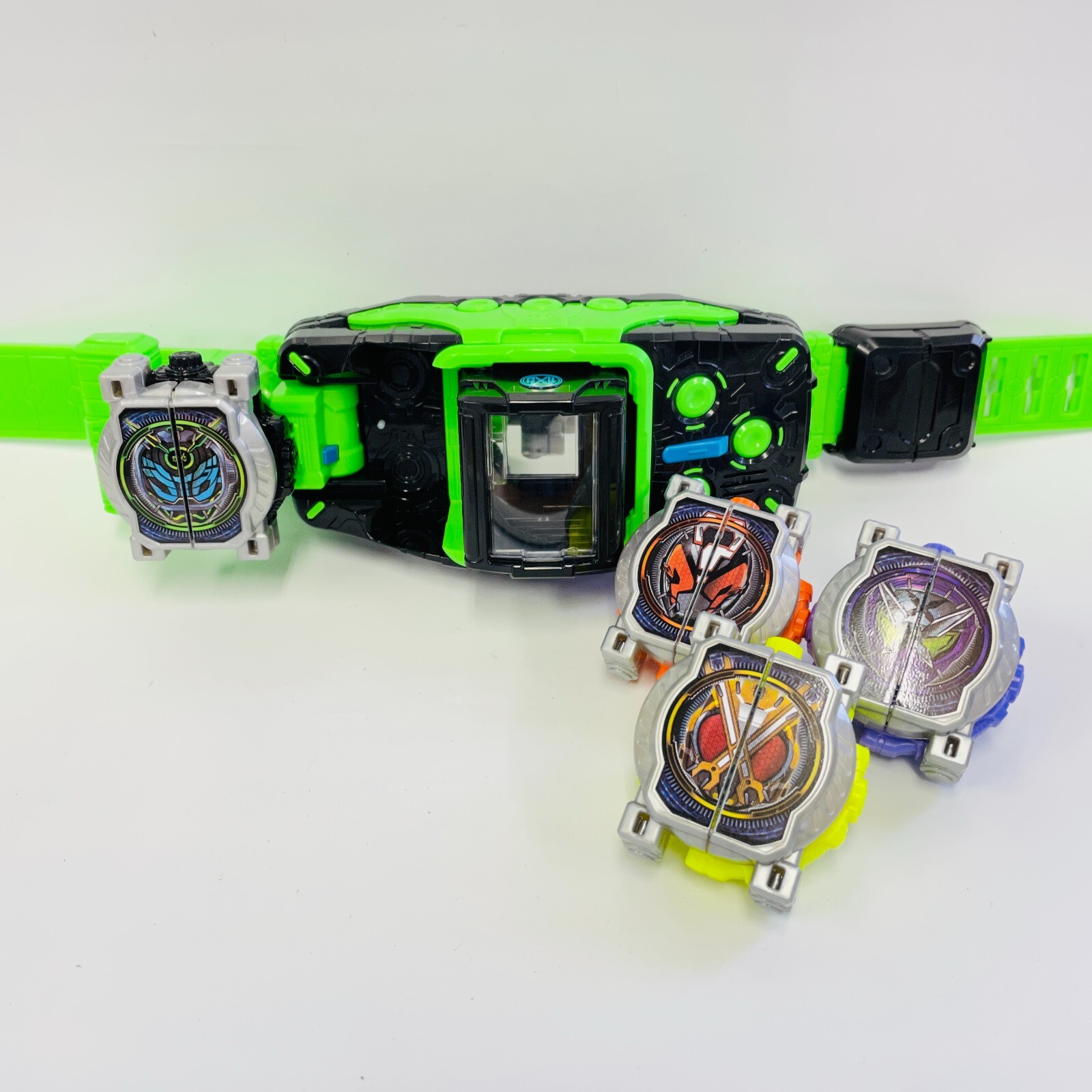 Kamen Rider Zi-O DX Beyond Driver & Miraid Ride Watch 4 Set Bandai Belt ...