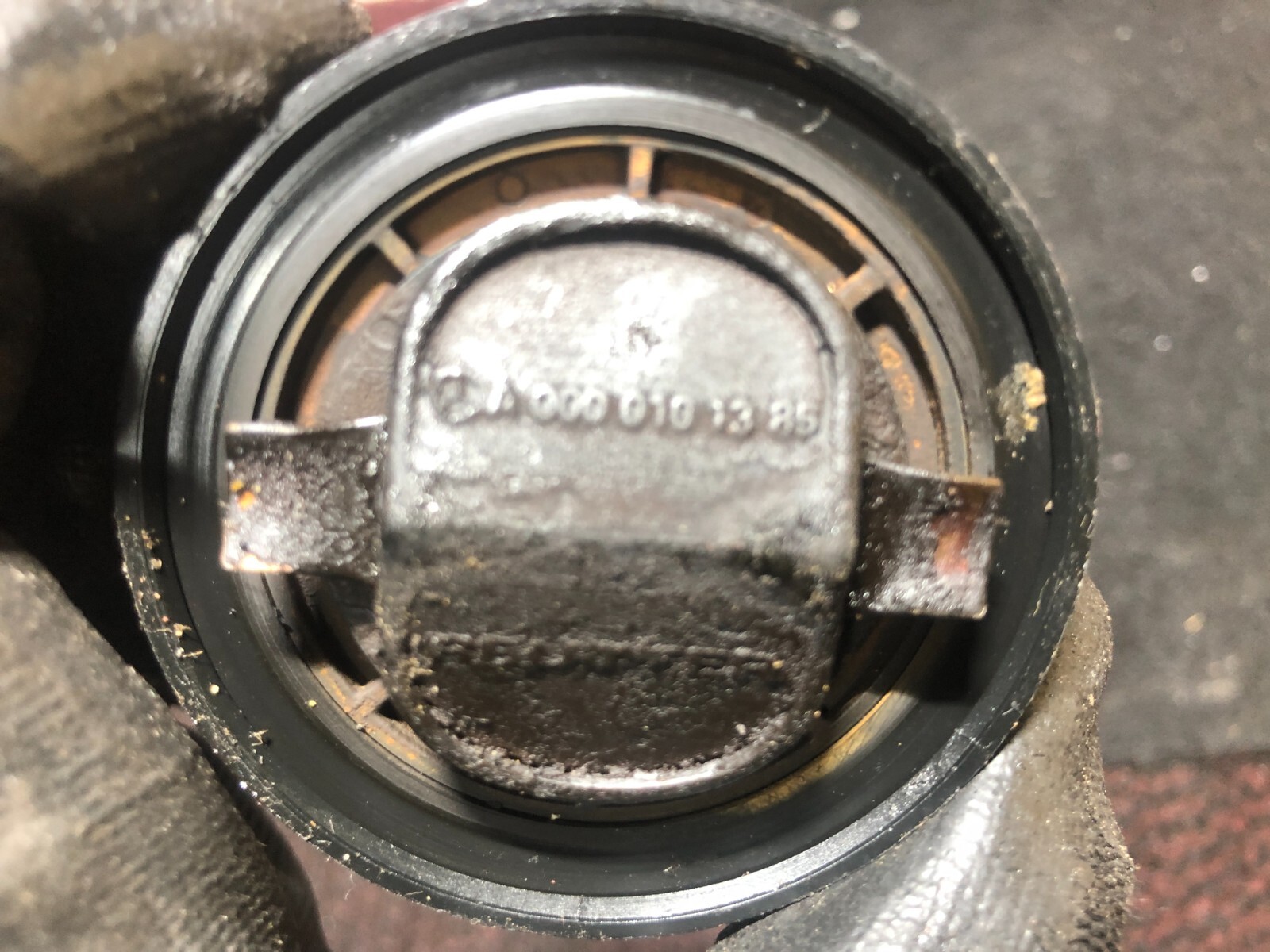 2009 MERCEDES C CLASS C180 AUTO 1.6 PETROL ENGINE OIL FILLER CAP ...