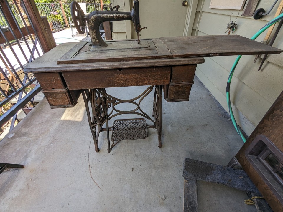 New Home Treadle Sewing Machine 1908, model A-E-F, needs refurbishing ...