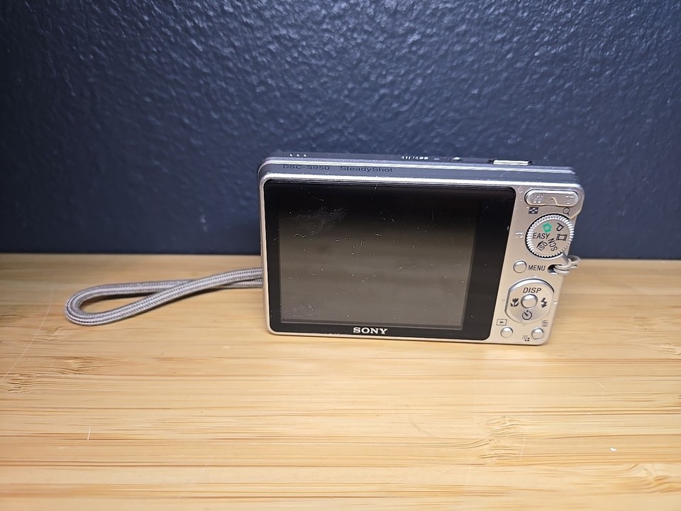 Sony CyberShot DSC-S950 10.1MP Digital Camera Silver Compact Point ...