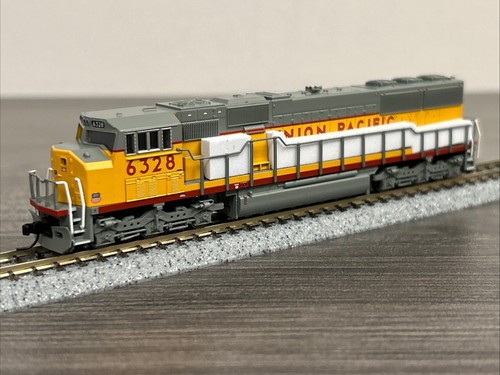Atlas N Scale #40002675 SD-60M Locomotive Union Pacific #6328 w/DCC ...