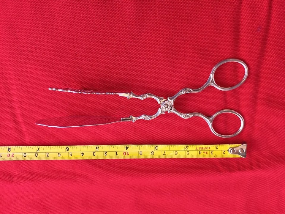 Sterling silver cake tongs, 35 grams | eBay UK