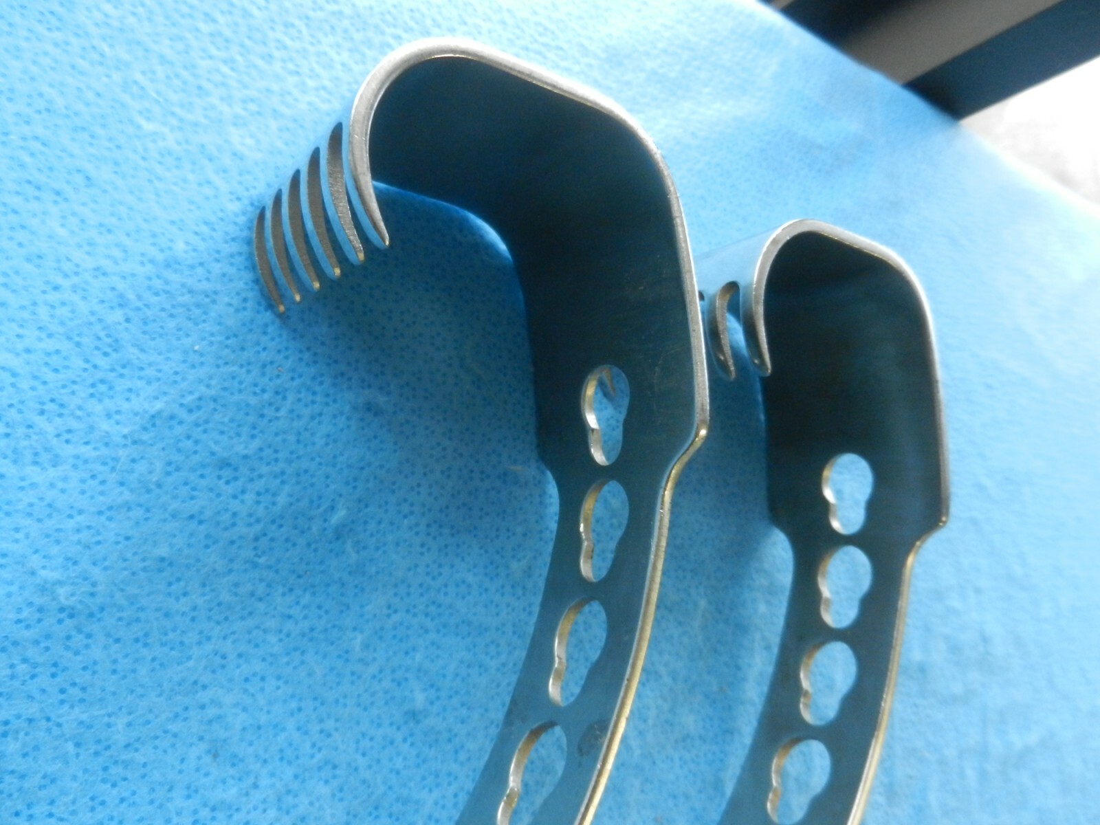 Innomed Surgical Orthopedic Initial Incision Retractor Blade Set | eBay