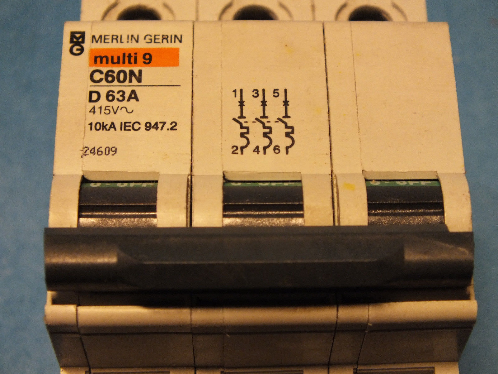 MERLIN GERIN multi9 C60N D63A 3P 415V~ ; 24609 | eBay