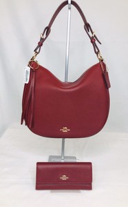 Coach Red Pebbled Leather Purse | semashow.com