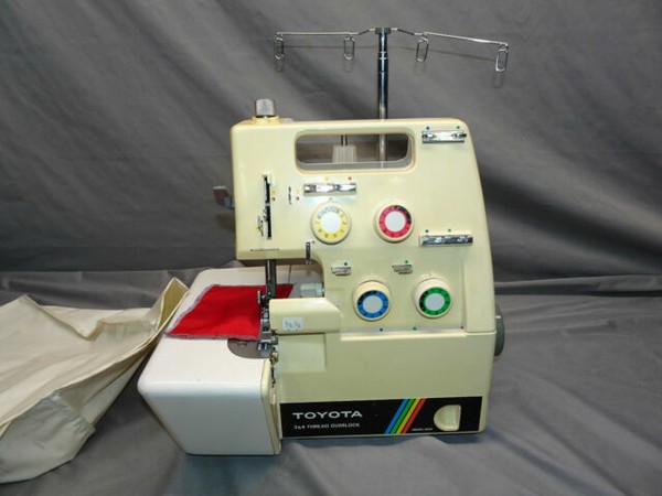 Toyota 3 & 4 Thread Overlock Sewing Machine Serger 6600 Works for sale ...
