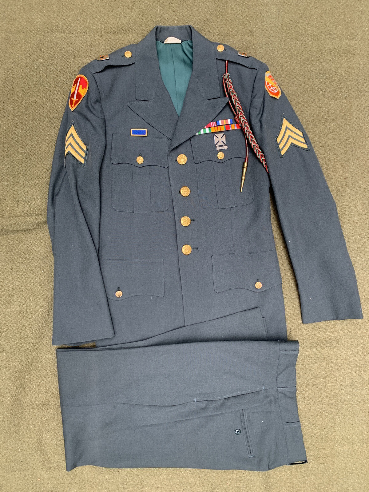 US Army Vietnam MACV STRATCOM 141st Signal dress uniform w/decorations ...