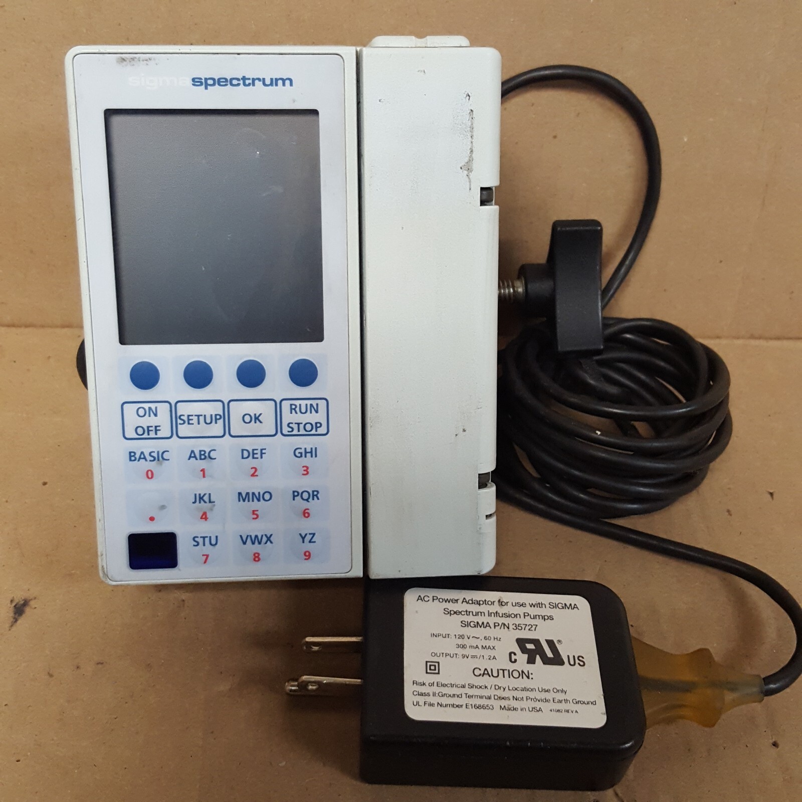 Sigma Spectrum Volumetric Infusion Pump (No Battery,) w/Clamp & AC ...