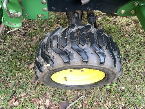 2004 John Deere 2210 Sub Compact Tractor with Front End Loader | eBay