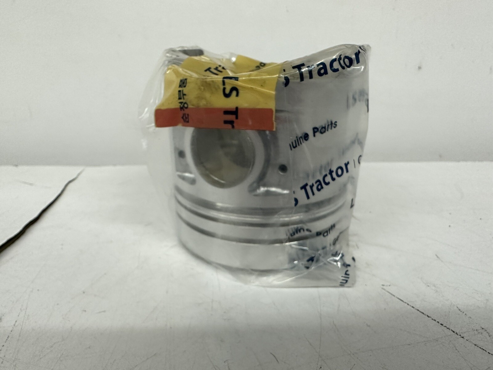 NOS Genuine LS Tractor Piston Tractor Part EGQ120 40009012/Q1200002 ...