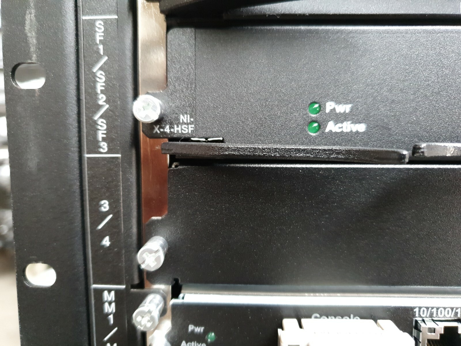 Brocade BR-MLXE-4-MR2-X-AC switch BR-MLX-10GX8-X,MLX24X1GC-X,2X 1800W ...