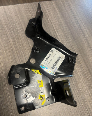 OEM 2020-2023 Sierra 2500 HD Fender Components-Lower Bracket Right ...