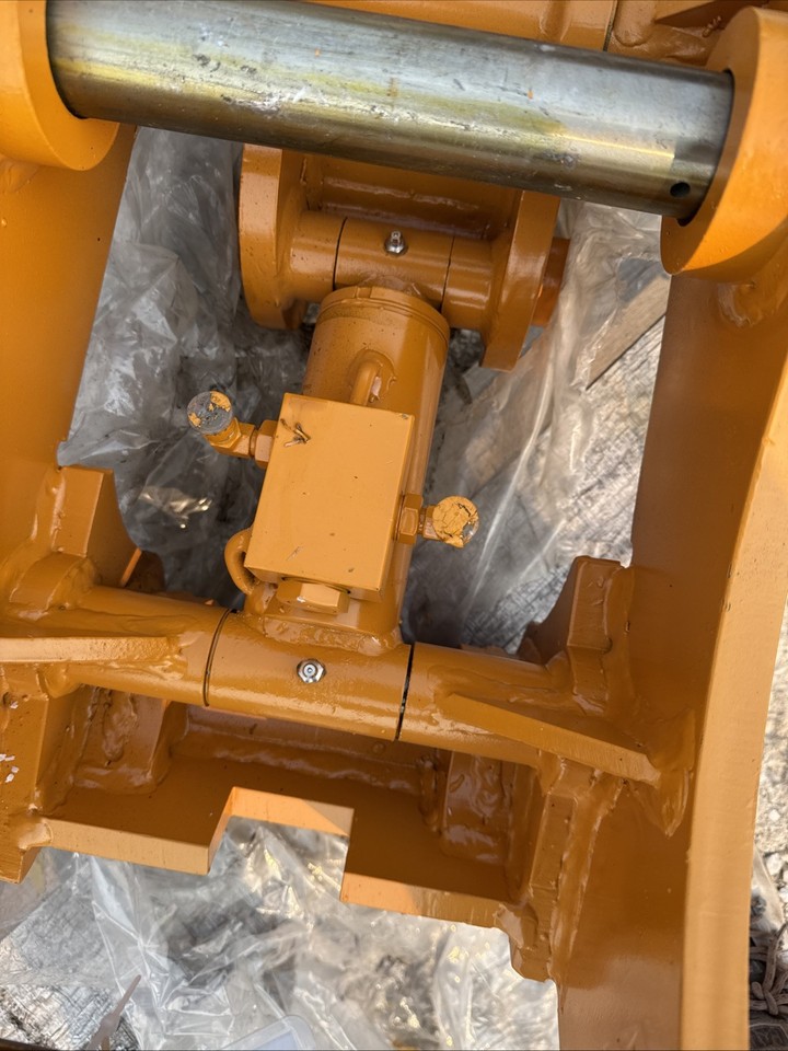 Cat 416 420 Loader Backhoe Hydraulic Coupler 45 50 Mm Pins New Quick ...