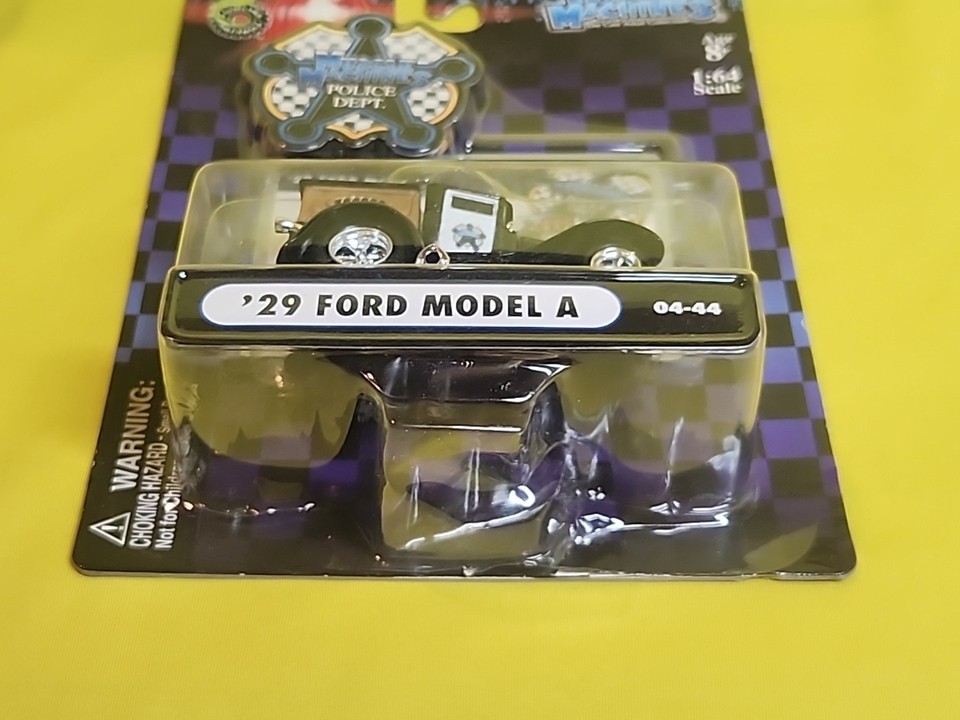 Muscle Machines 2004 Police Dept. 1929 Ford 29 Model A Truck 04-44 Nos ...