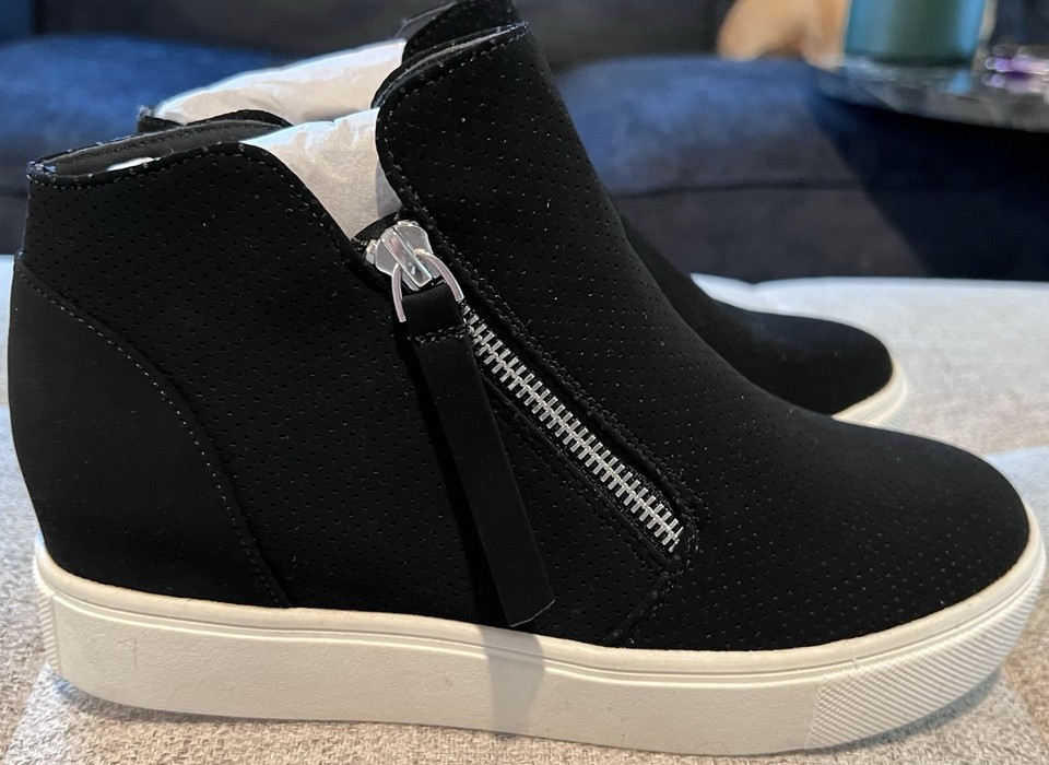 JustFab Kayden Wedge Sneaker Black Faux Suede Size 6 With Dust Bag | eBay