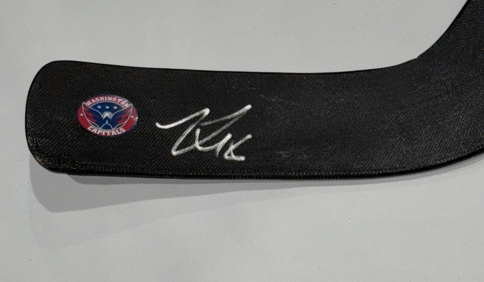 LOGAN THOMPSON SIGNED GOALIE STICK WASHINGTON CAPITALS AUTOGRAPHED JSA ...