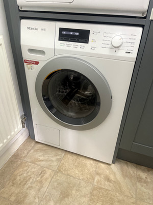 Miele W1 8kg WKB130 Freestanding Washing Machine – Used, Great ...