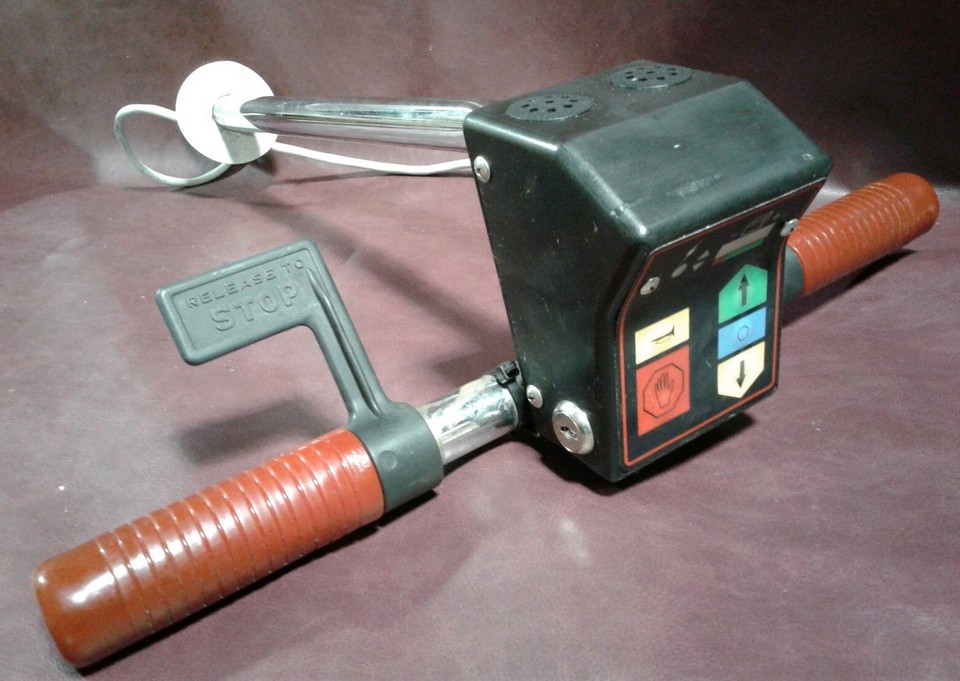 MART CART Model 02002 - Steering Column Assembly w/Control Box ...