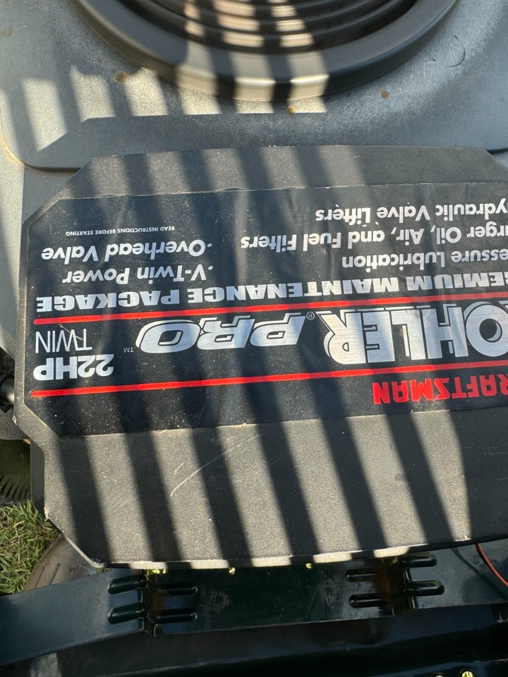 KOHLER COMMAND PRO 22 HP. ENGINE CV22S....Good Running!!! | eBay