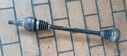 Neuwertig Audi Q7 4L Gelenkwelle Antriebswelle hinten links rechts ...