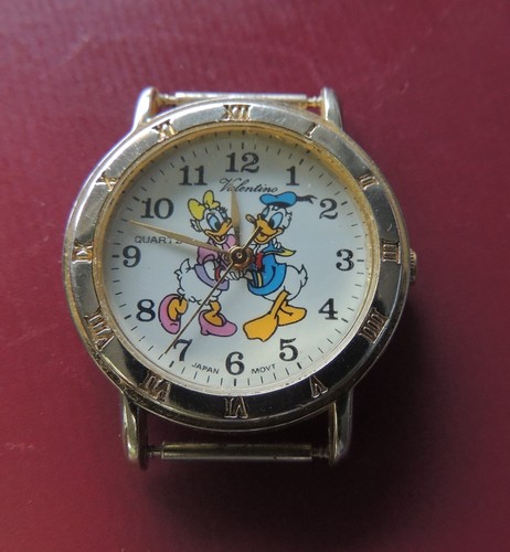 Rare Donald and Daisy Duck on Valentino Watch | eBay