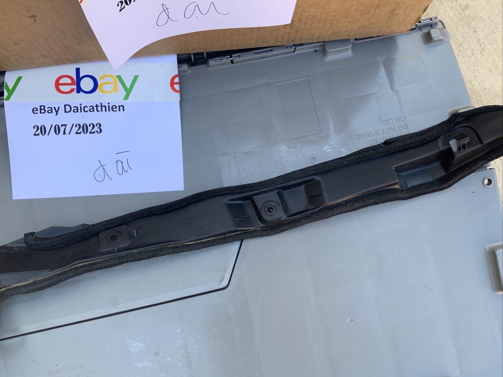 2018-2023 Toyota C-HR FRONT LEFT FENDER PROTECTOR Insulator 53828-10050 ...