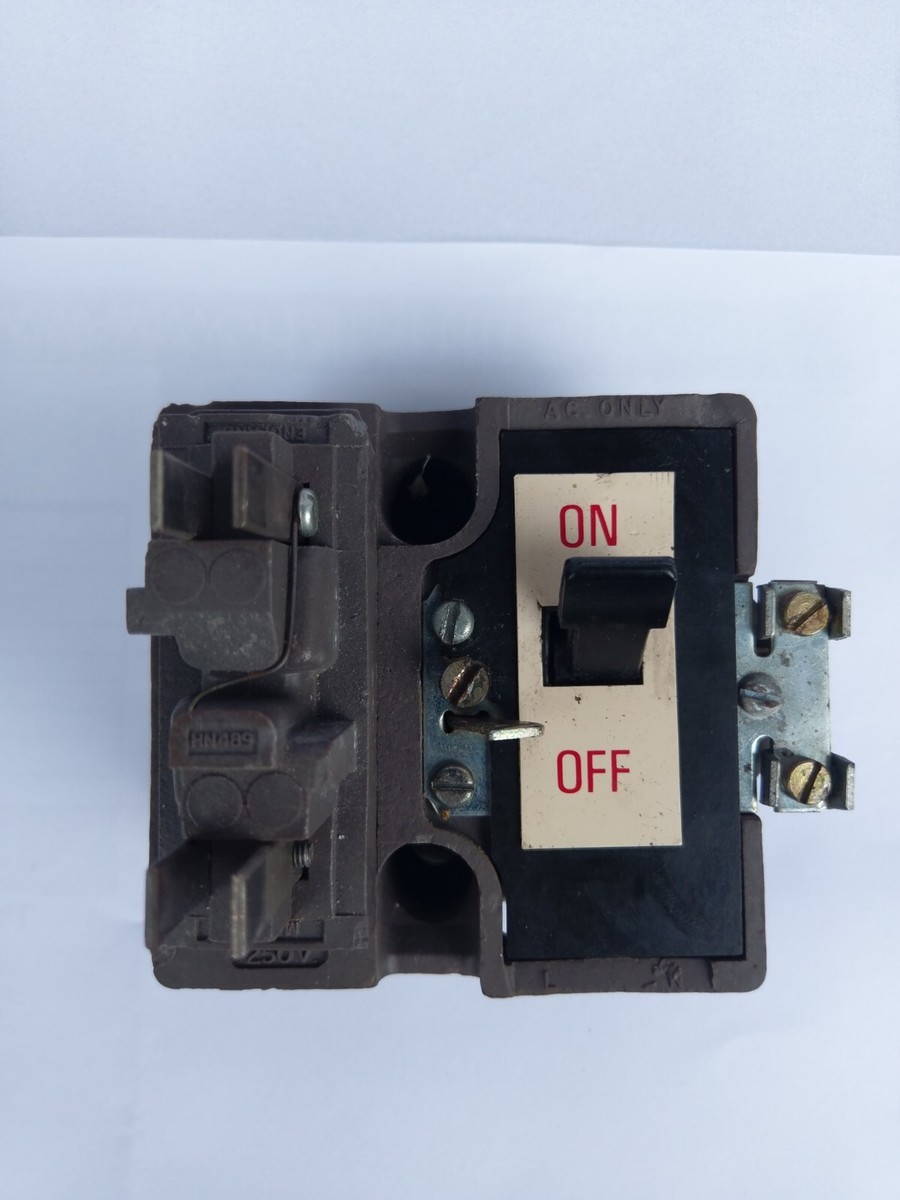 Vintage Mem Ten Switch Gear Ceramic Fuse Box England Cast