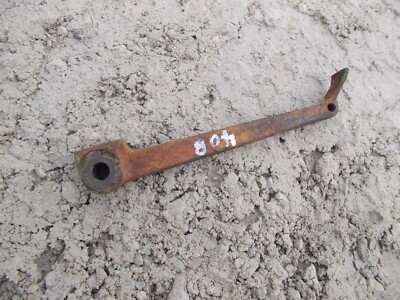 1940 John Deere B JD Tractor governor control arm backet B272R | eBay